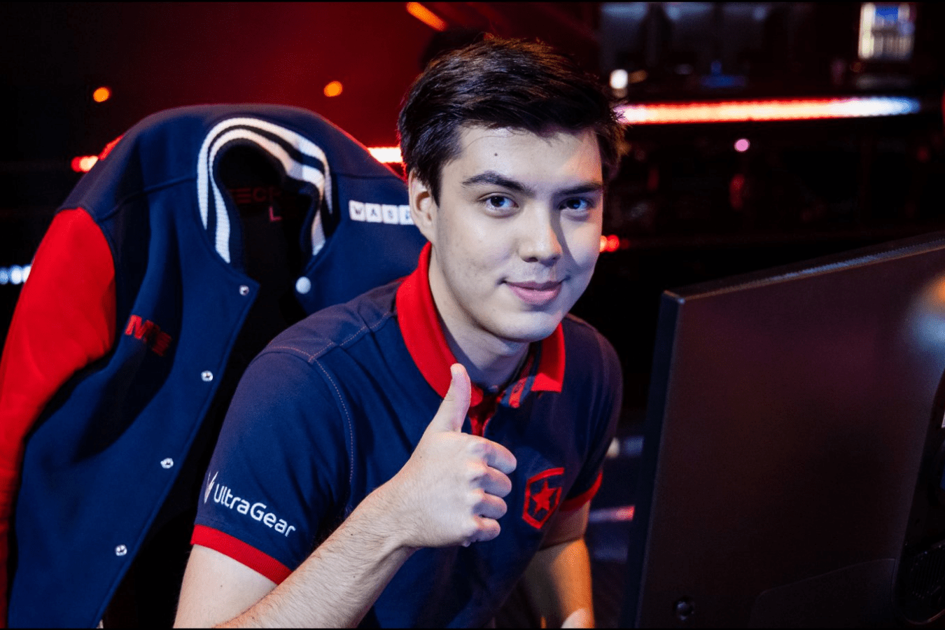 Gambit Secured A Spot After Beating Heroic In Blast Premier Opening ...